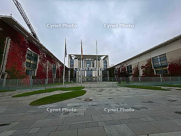 The Federal Chancellery, modern government building with glass and red ...